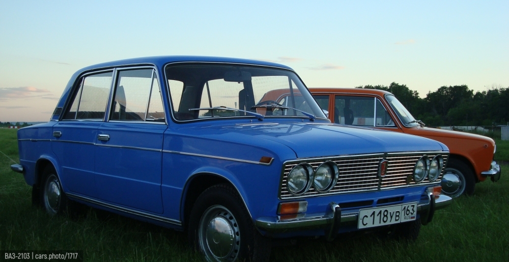 ВАЗ-2103